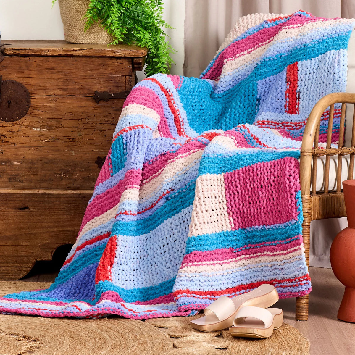 CROCHET PATTERN DOWNLOAD - Free Bernat Blanket Patchwork Shifting Stri ...