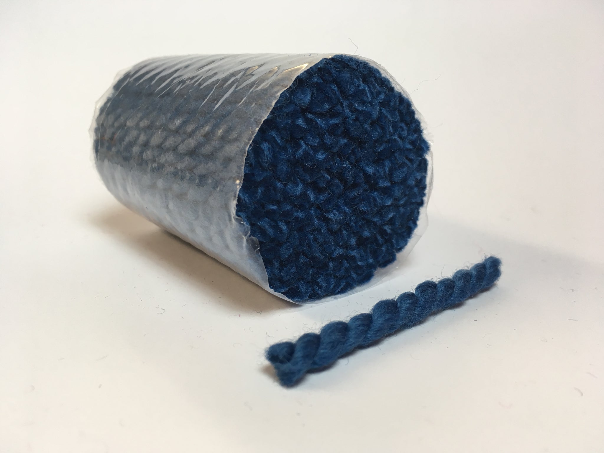 Readicut Rug Wool - 150 Strands per Pack