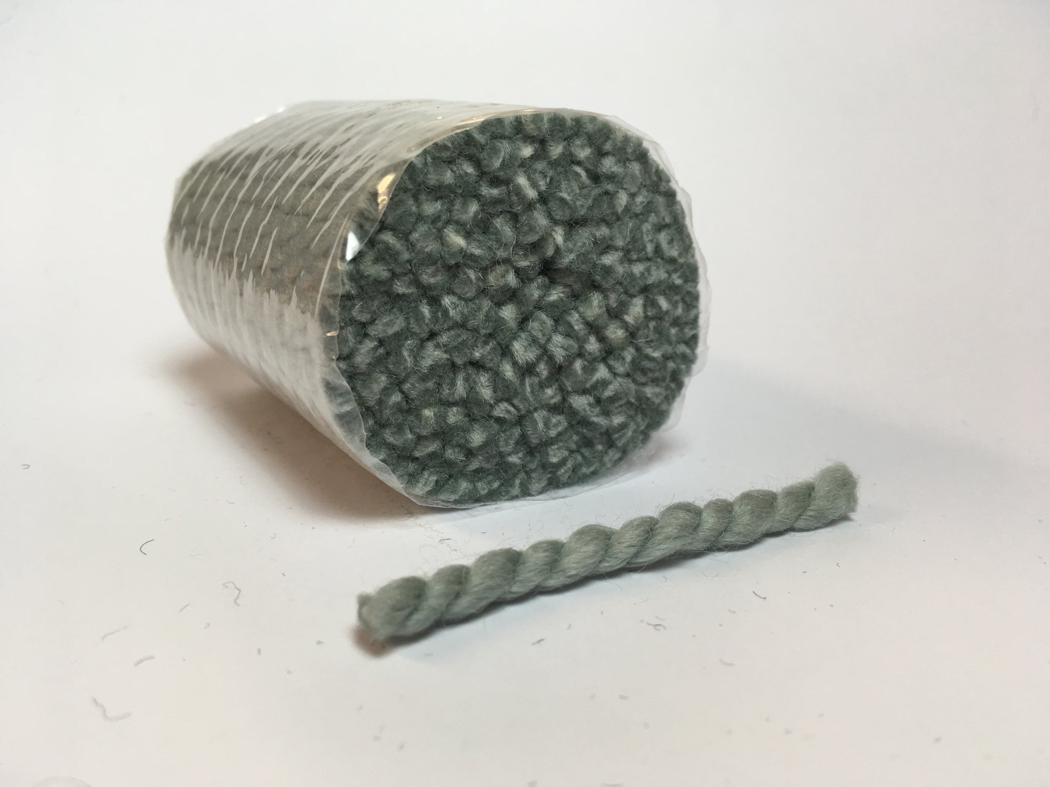 Readicut Rug Wool - 150 Strands per Pack