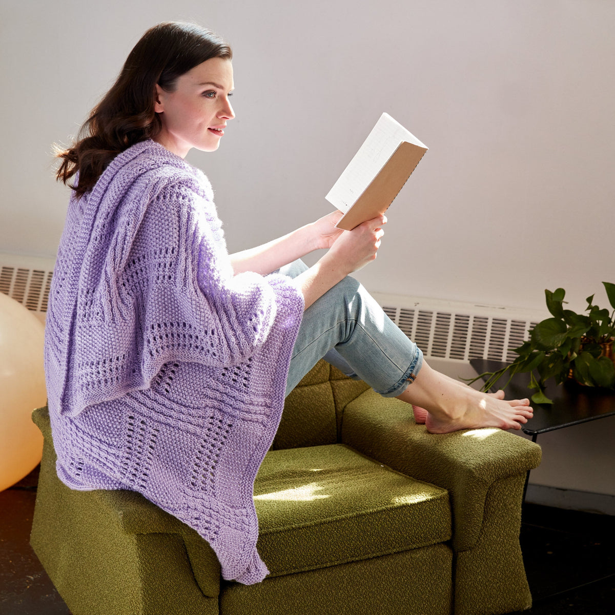 KNITTING PATTERN Caron Stacked Up Knit Wrap – Readicut